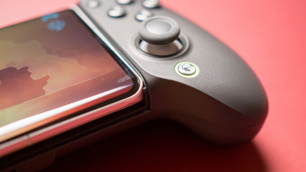Everything you need to turn your phone into the ultimate gaming ...