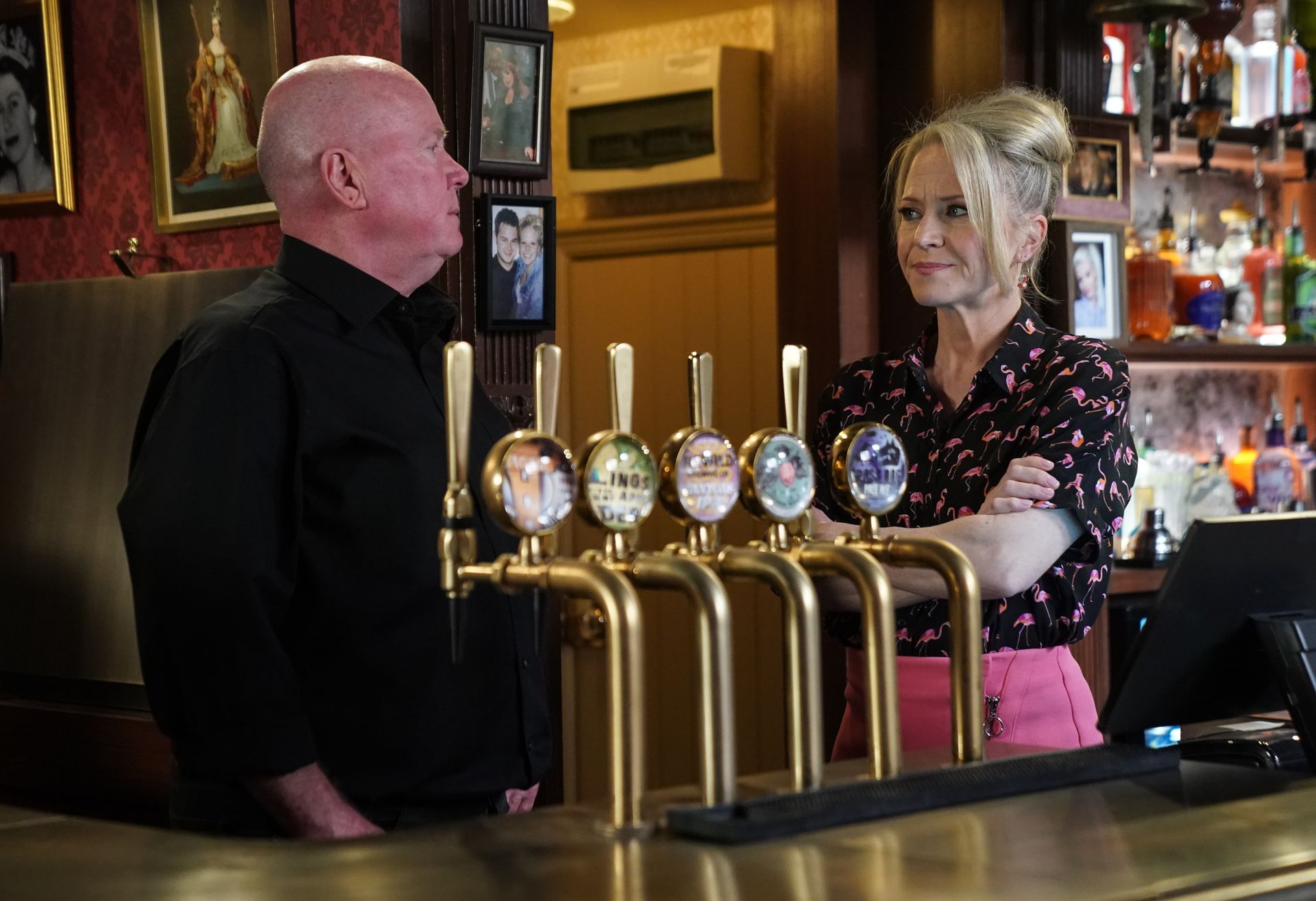 EastEnders spoilers: Phil is back behind the bar at the Vic! | What to ...