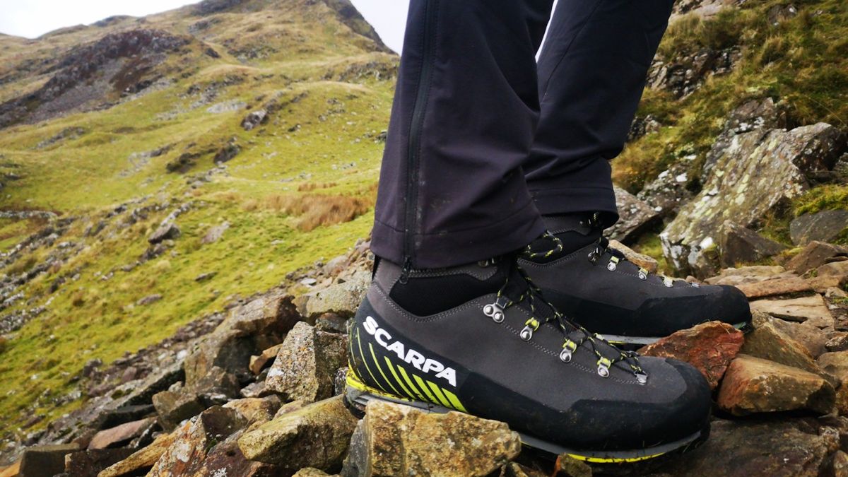 Scarpa Manta Tech GTX winter hiking boots review | Advnture