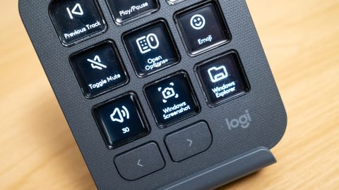 Logitech MX Creative Console review: a new kind of Loupedeck control ...