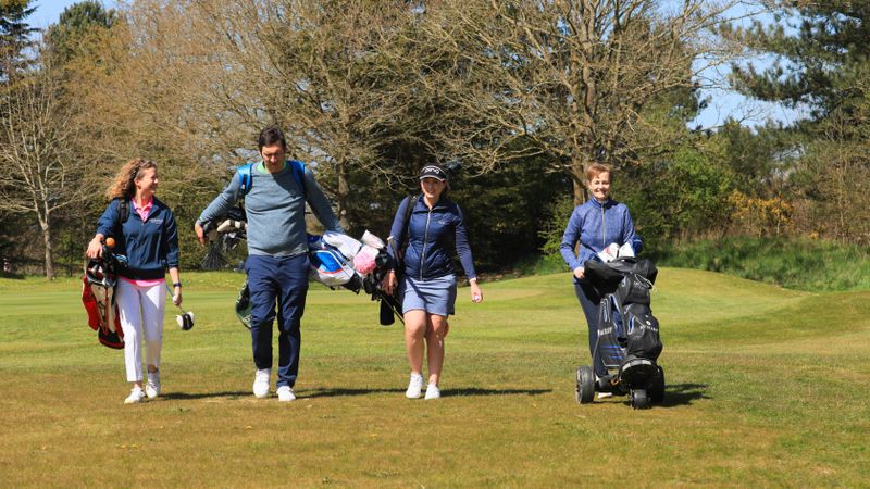 'I'm A Female Golf Pro And These Are 7 Things That Men Can Learn From ...