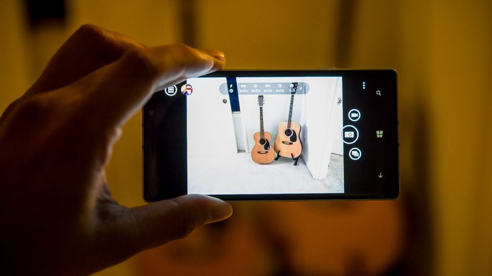 Interface and software - Nokia Lumia Icon review - Page 2 | TechRadar