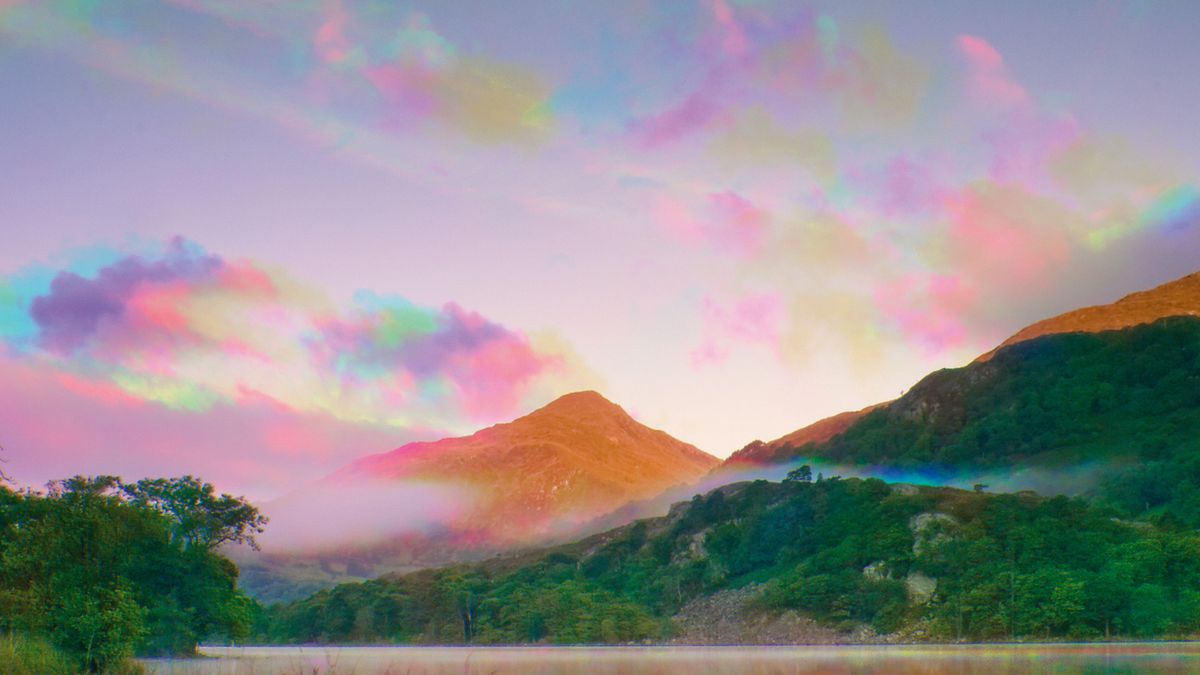 Use the Harris Shutter Effect to shake up a psychedelic storm in ...