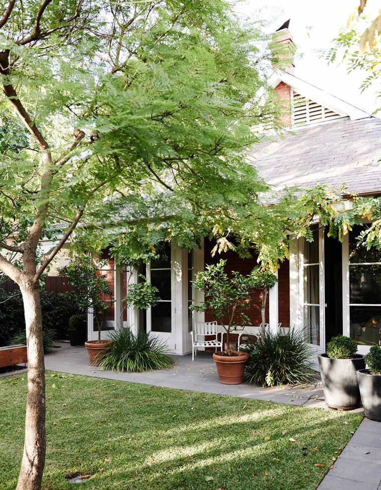 12 modern summer house ideas – how to create a serene escape in your ...