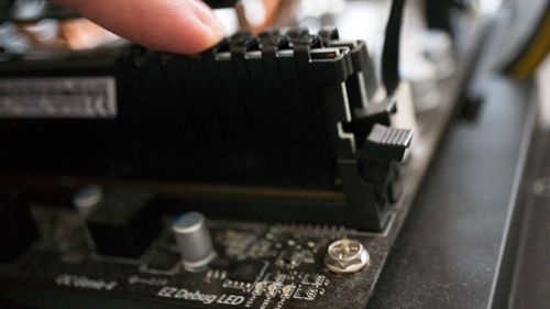 How to upgrade RAM in your Lenovo ThinkPad T490 | Windows Central