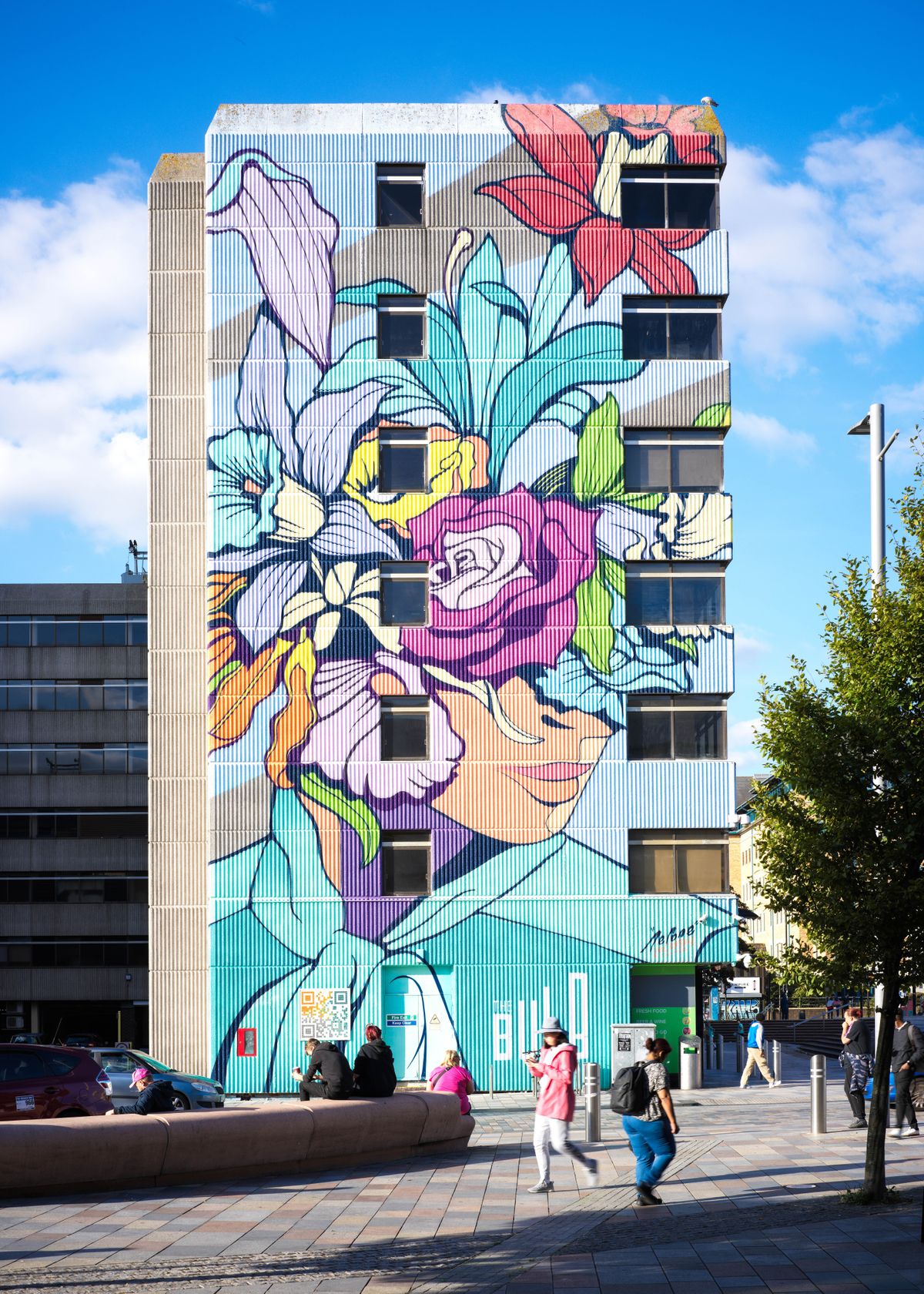 This is the RAREST camera on the market – and I've been shooting with ...