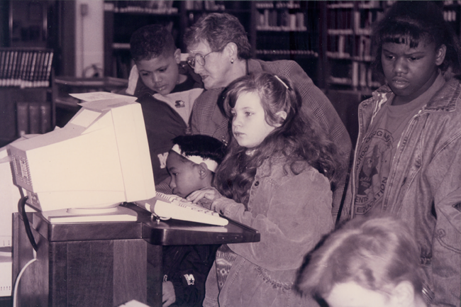 How the '90s family computer shaped a generation's exposure to PC ...