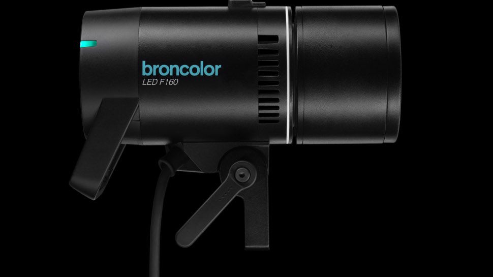 Broncolor announces LED studio head and something completely different ...