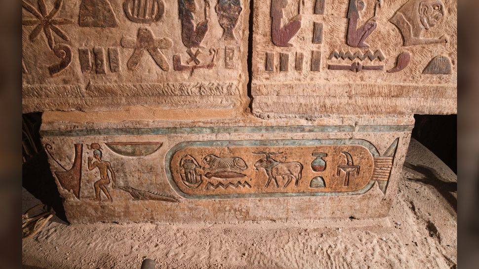 Ancient Egyptian temple reveals previously unknown star constellations ...