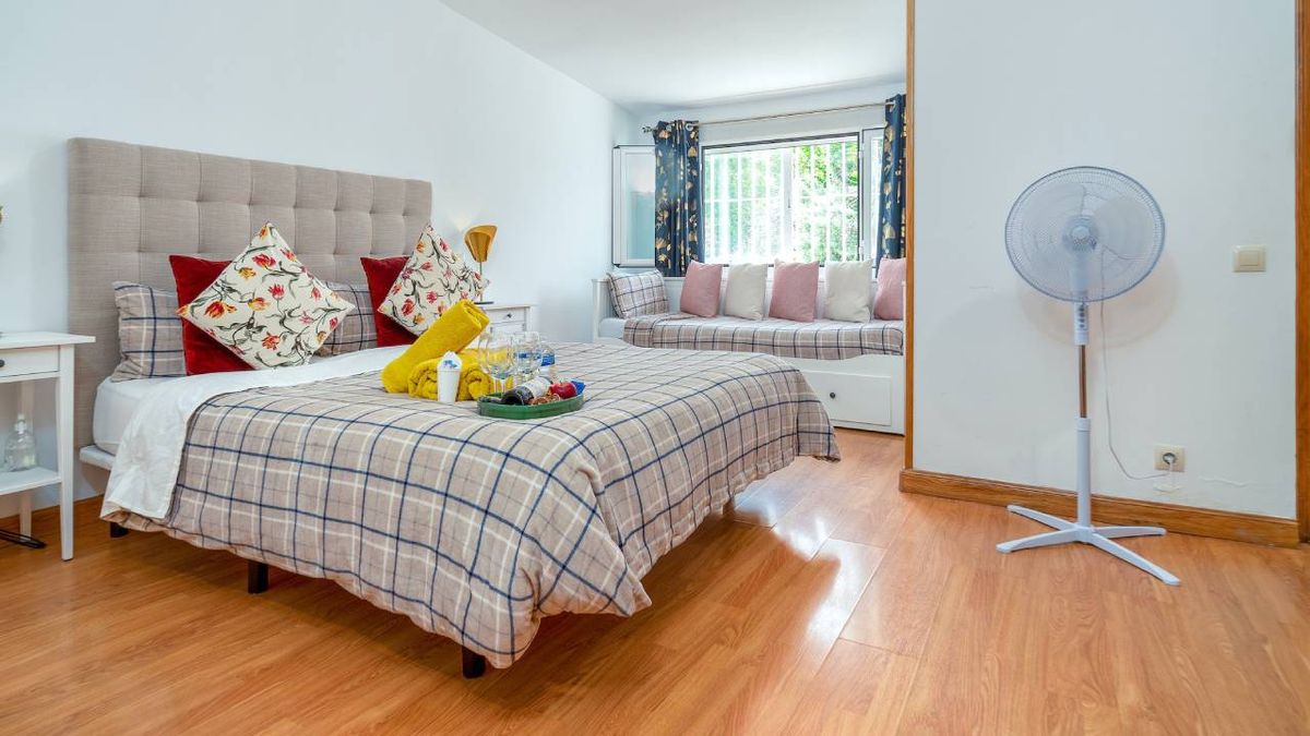 Why you shouldn't (and should) sleep with a fan on at night | T3