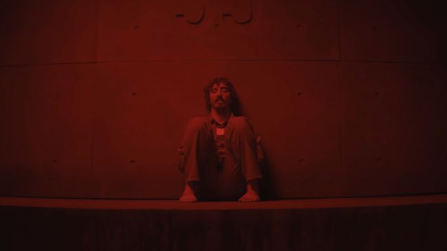 Netflix's The Platform Ending Explained: What Happened And What Does It ...