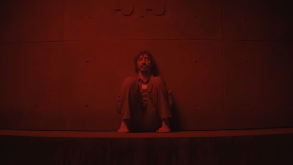 Netflix's The Platform Ending Explained: What Happened And What Does It ...