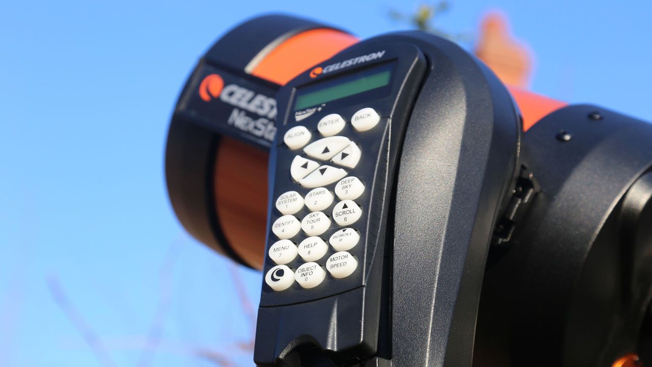 Celestron NexStar 6SE review: spy on the galaxy | T3