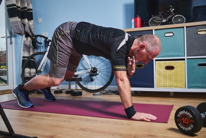 Lower back pain and cycling: I’m a physiotherapist, and here’s all you ...