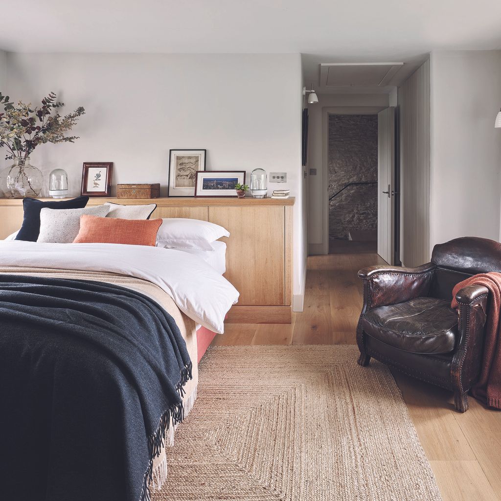 How to stop damp in a bedroom - 10 foolproof ways | Ideal Home