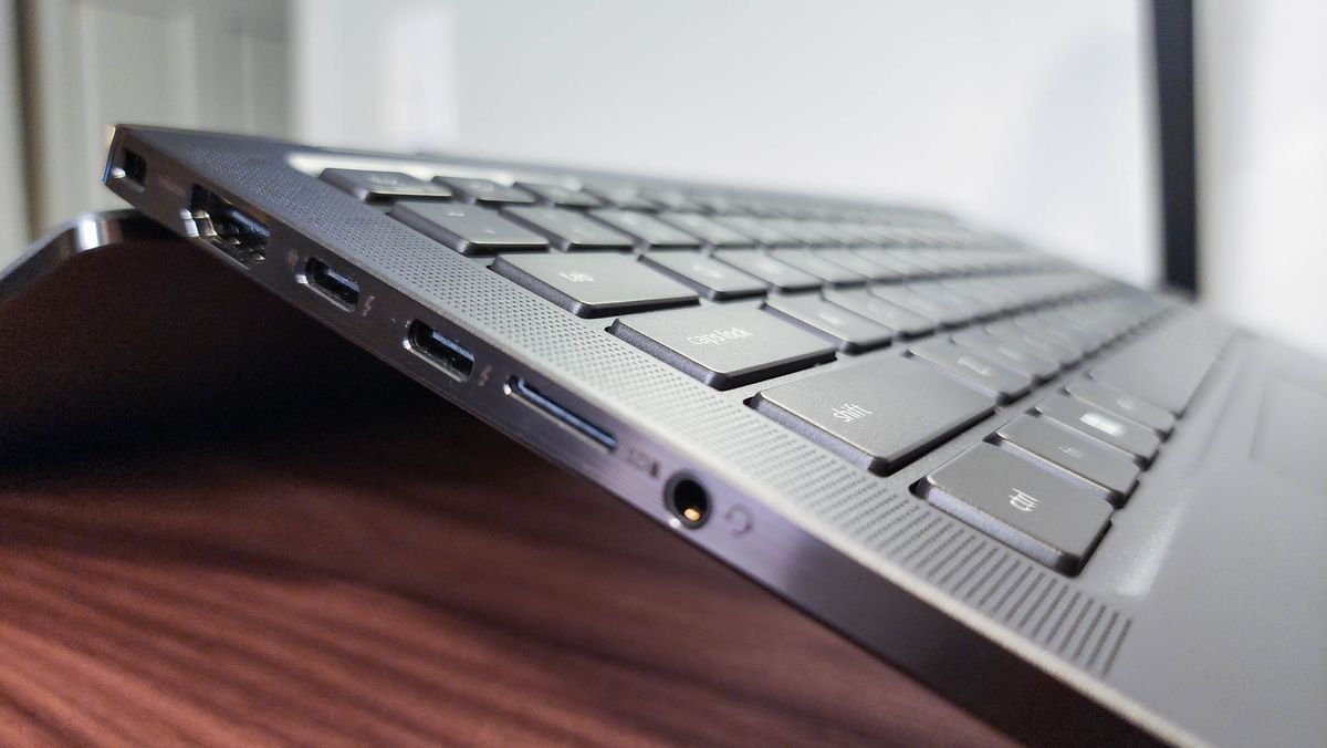 Dell Latitude 9430 review: A top-tier 2-in-1 laptop with best-in-class ...