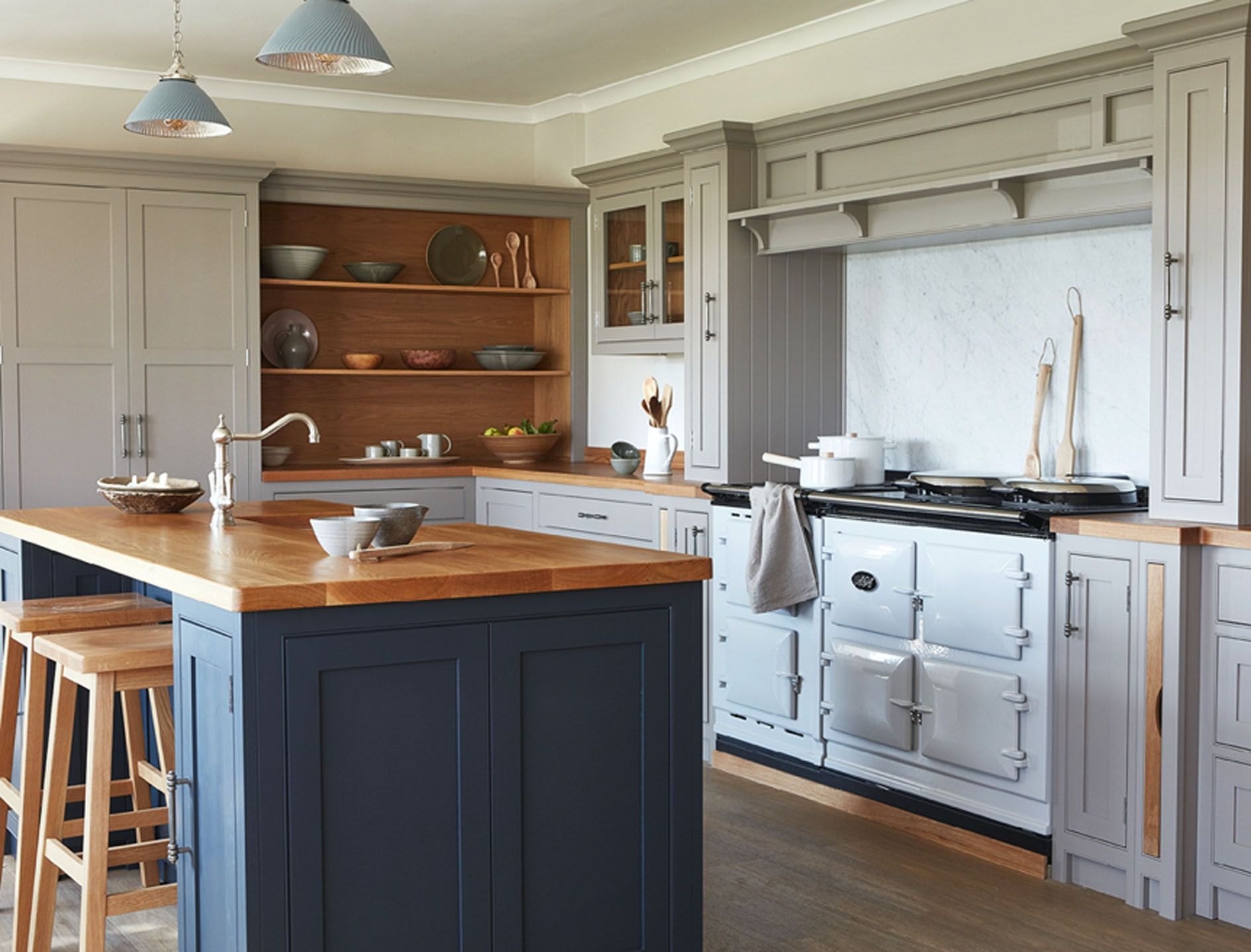 Seven beautiful new looks in kitchens, from classic cabinetry to 80s ...