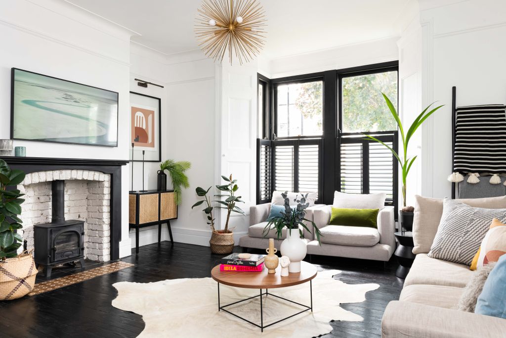 12 awkward living room layout ideas that will give you instant stylish ...