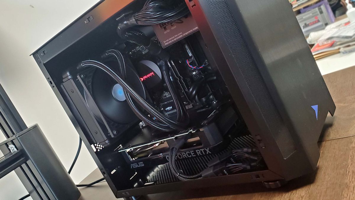 Velocity Micro Raptor ES40 review | PC Gamer