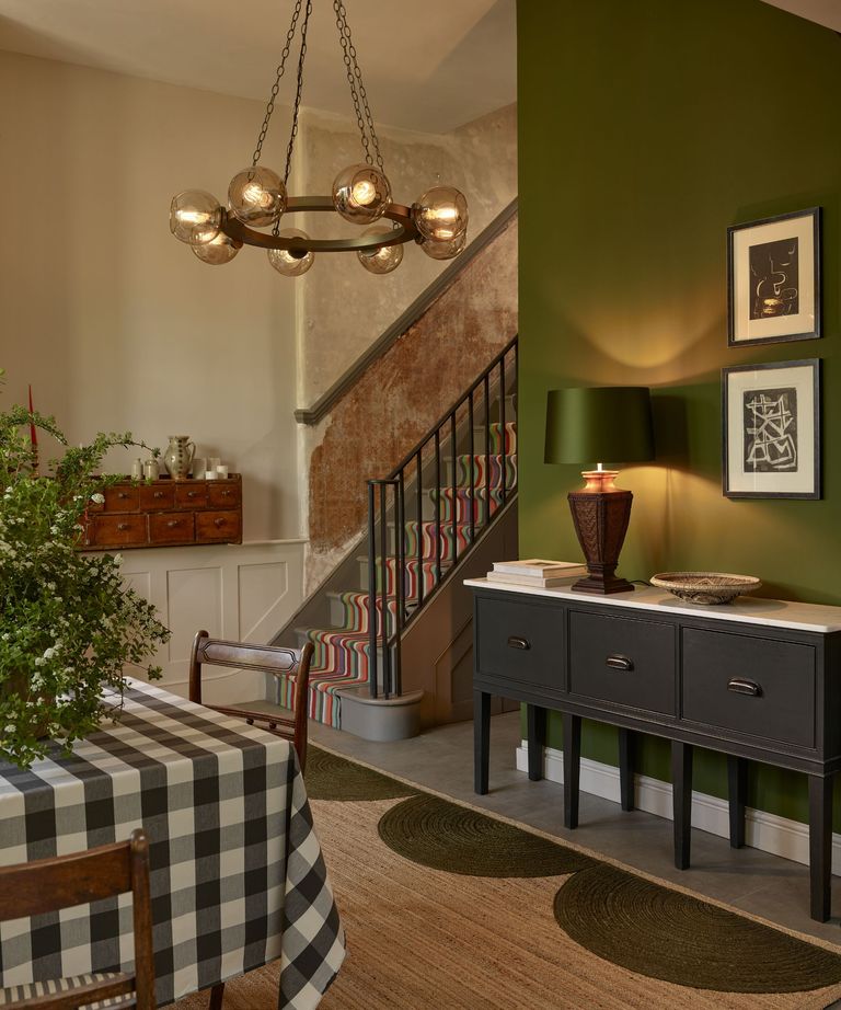 How to layer lighting – expert tips for every room | Homes and Gardens