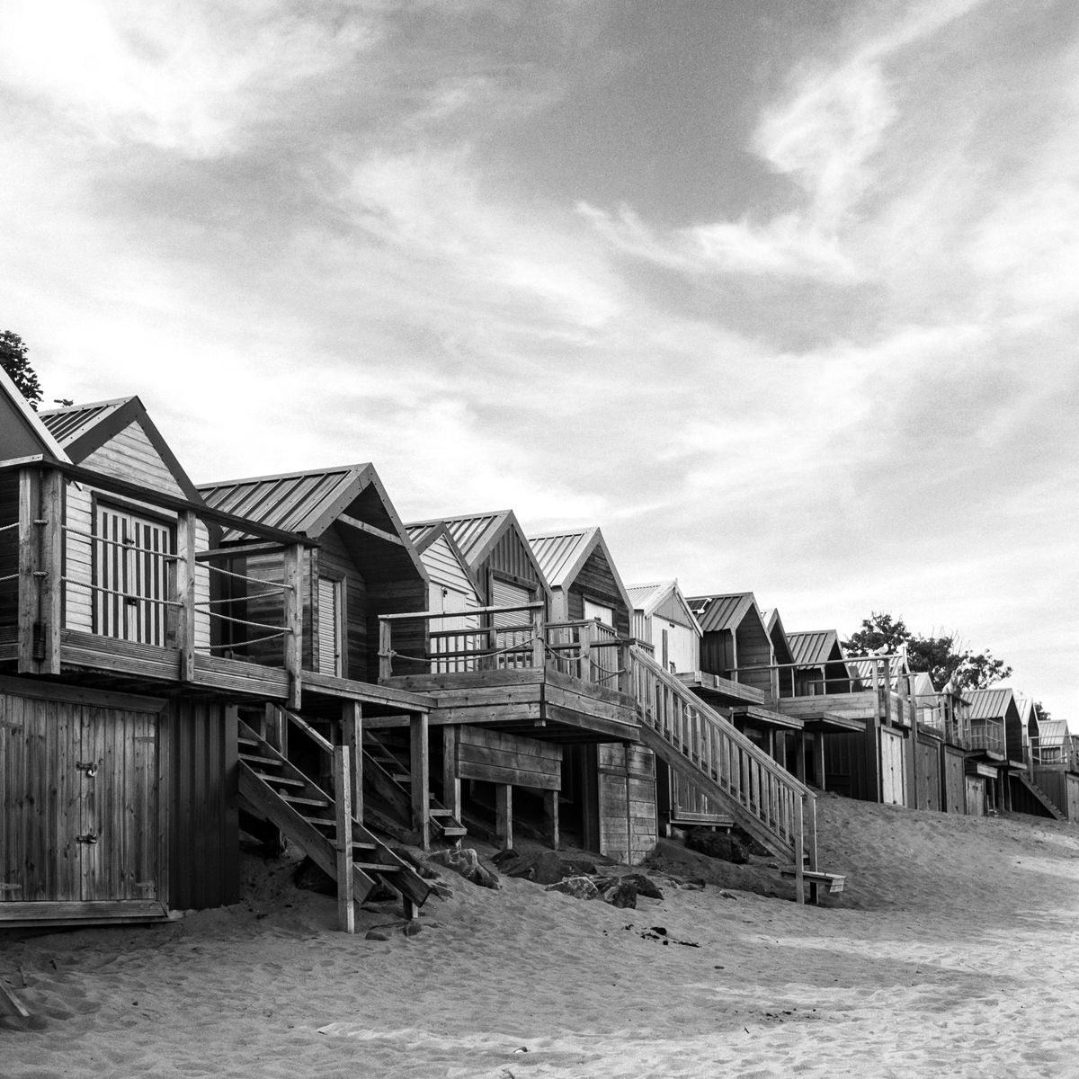 Film DEFINITELY isn't dead! Ilford Kentmere stock now arrives in 120 ...