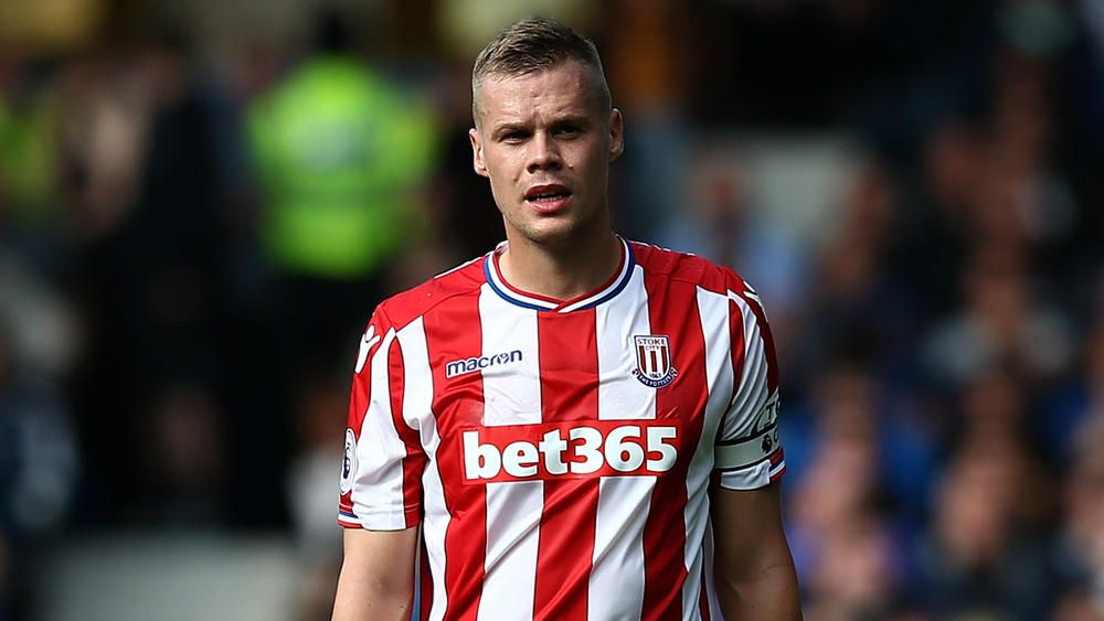 Shawcross agrees new four-year deal at Stoke | FourFourTwo