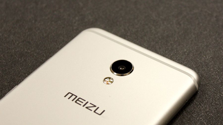 Want a mini screen on the back of your phone? Your dream may soon come ...