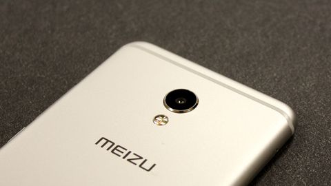 Want a mini screen on the back of your phone? Your dream may soon come ...