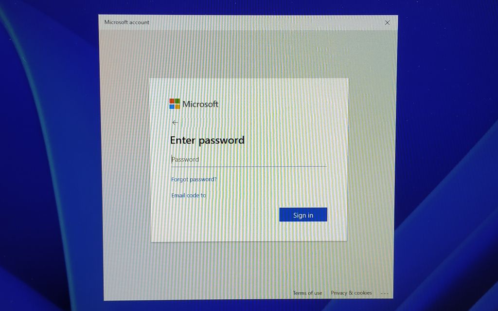 How to Run Windows 11 on a USB Drive (and Take it With You) | Tom's ...