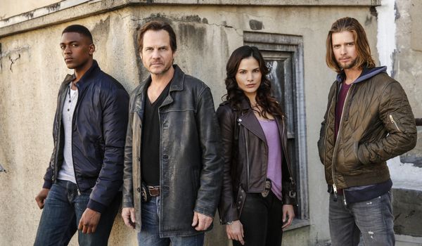 Training Day Review: CBS' New Drama Is An Explosive New Take On A ...