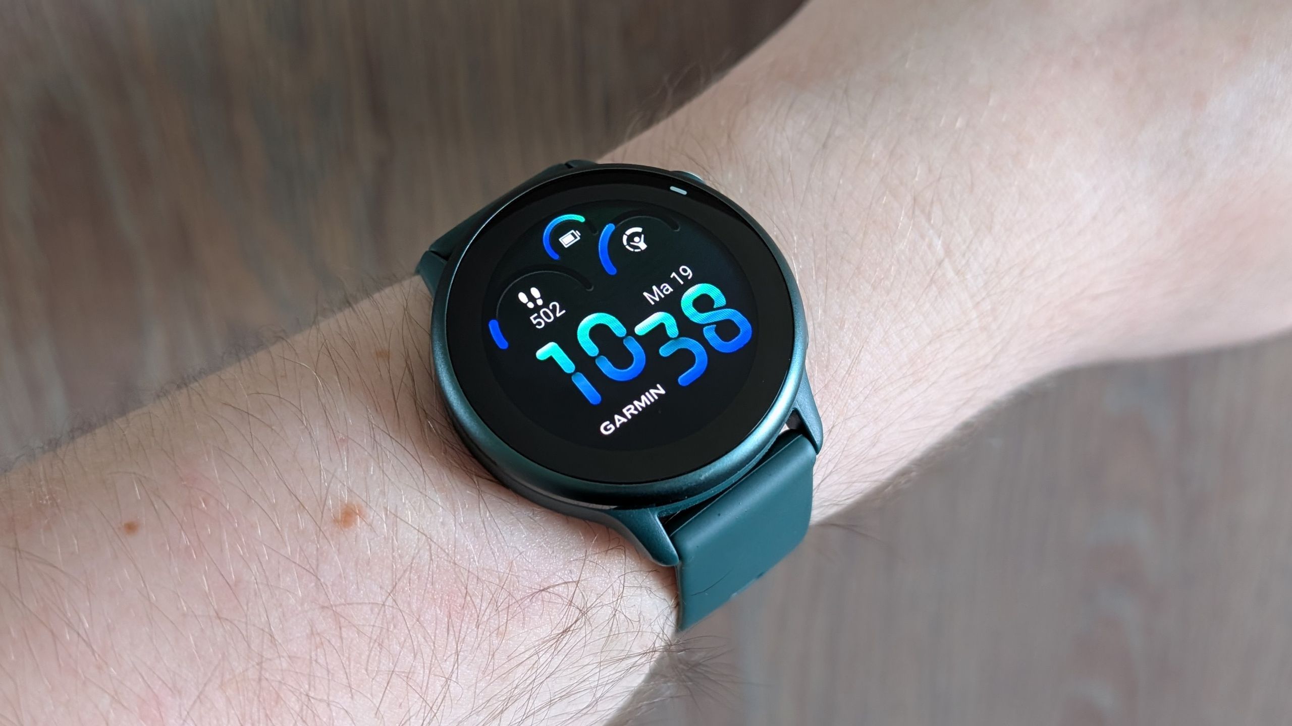 Garmin rolls out a slew of updates to cheaper and high-end watches ...