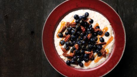 Power Porridge: Blueberry And Pecan Porridge With Honey | Coach