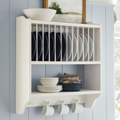 5 kitchens with plate racks that exude rustic charm | Homes and Gardens