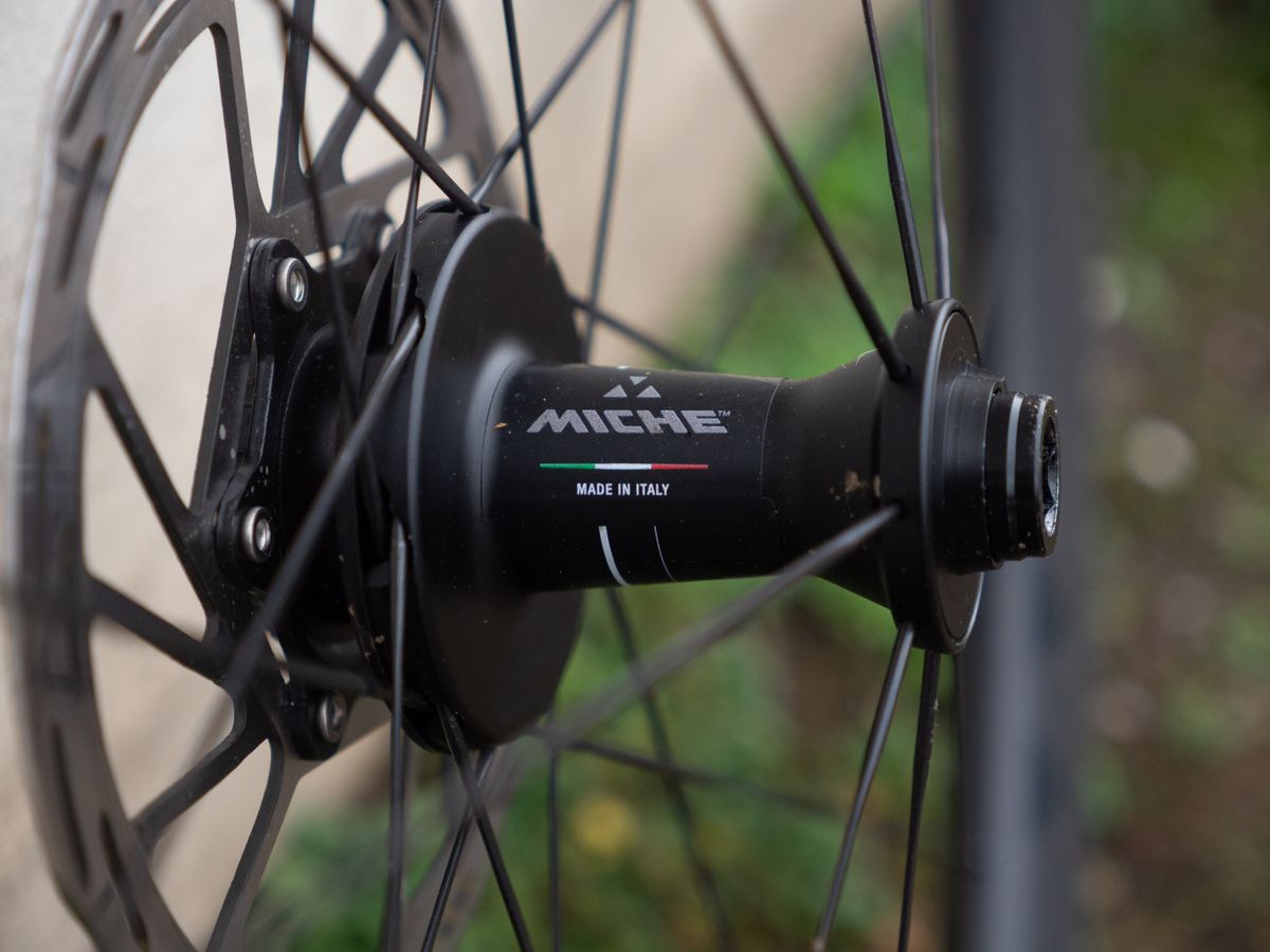 Miche Kleos RD 50 wheelset review: Add-on aero shrouds, sensible design, but they fail to stand ...