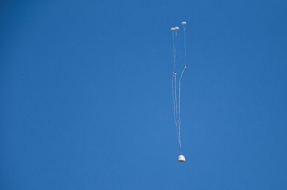 Blue Origin's New Shepard Rocket Lands Again: 2nd Test Flight Photos ...