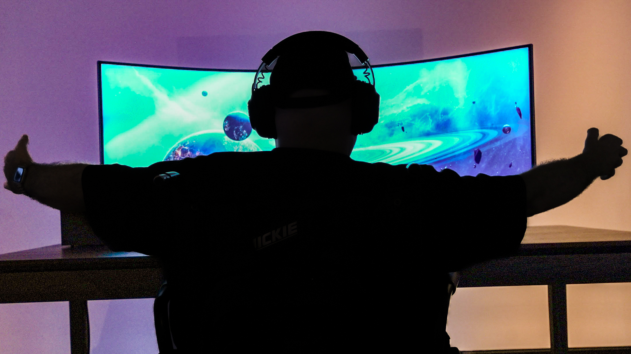 Samsung Odyssey Neo G9 hands-on review | Tom's Guide