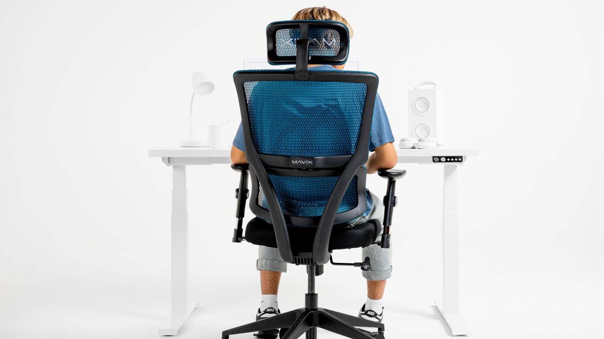 Mavix M4 gaming chair review | Laptop Mag
