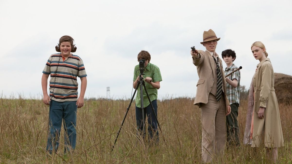 J.J. Abrams’ Super 8: 10 Behind-The-Scenes Facts From The J.J. Abrams ...