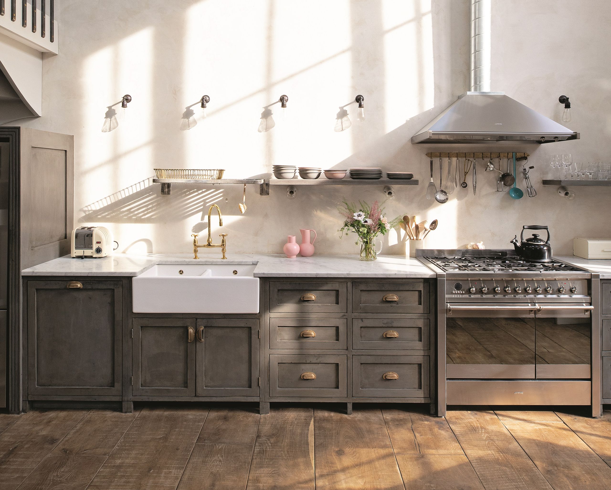 How to Organize the Cabinet Under Your Kitchen Sink | Livingetc