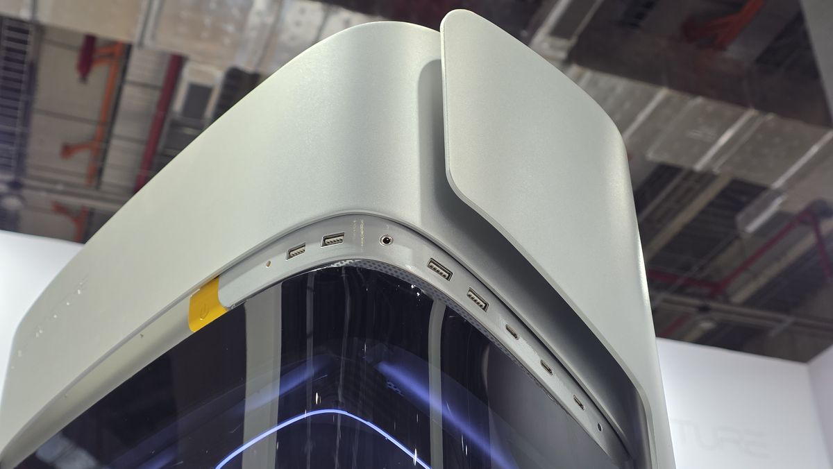 Geometric Future highlights new PC cases, AIOs, and PSUs at Computex 2025 | Tom's Hardware