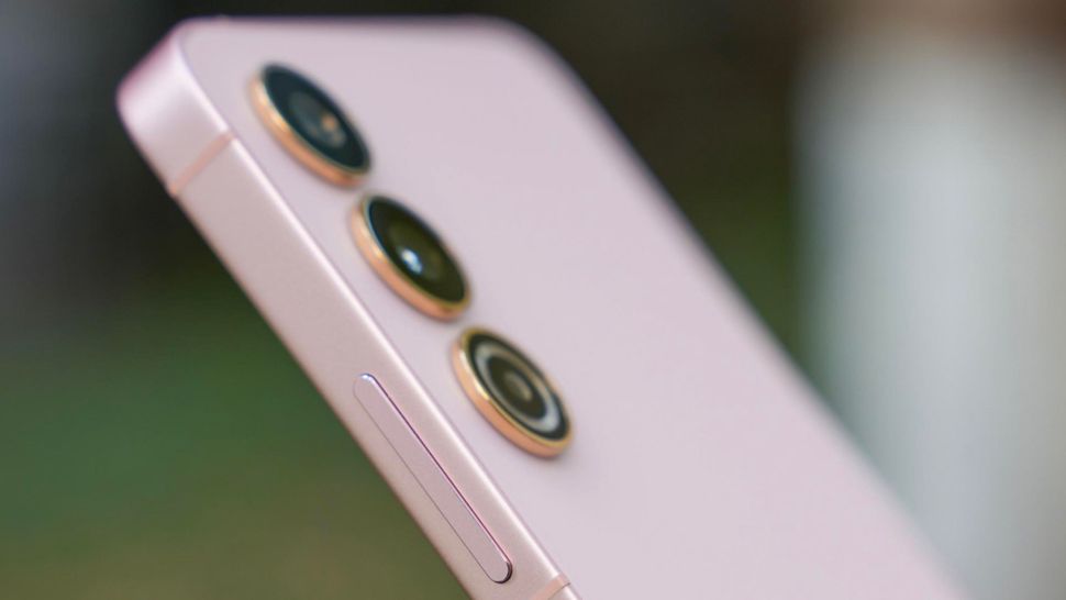 Samsung Galaxy S24 just tipped for this redesign inspired by the iPhone ...