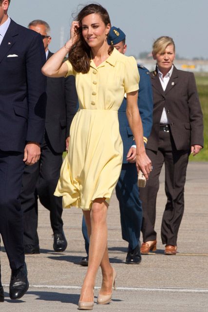 Kate Middleton Yellow Dress Flies Up