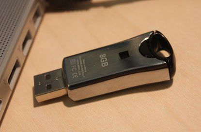 How-To: Make a Bootable USB Key | PC Gamer