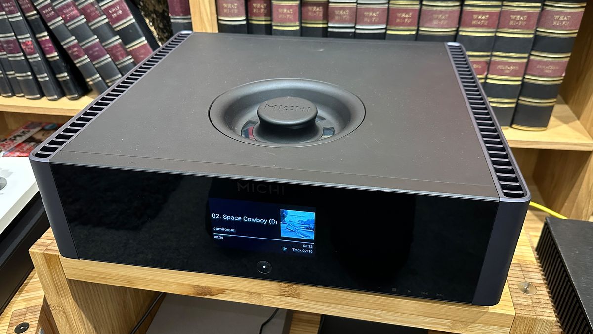 Rotel Michi Q5 review: beautifully made CD player that delivers a ...