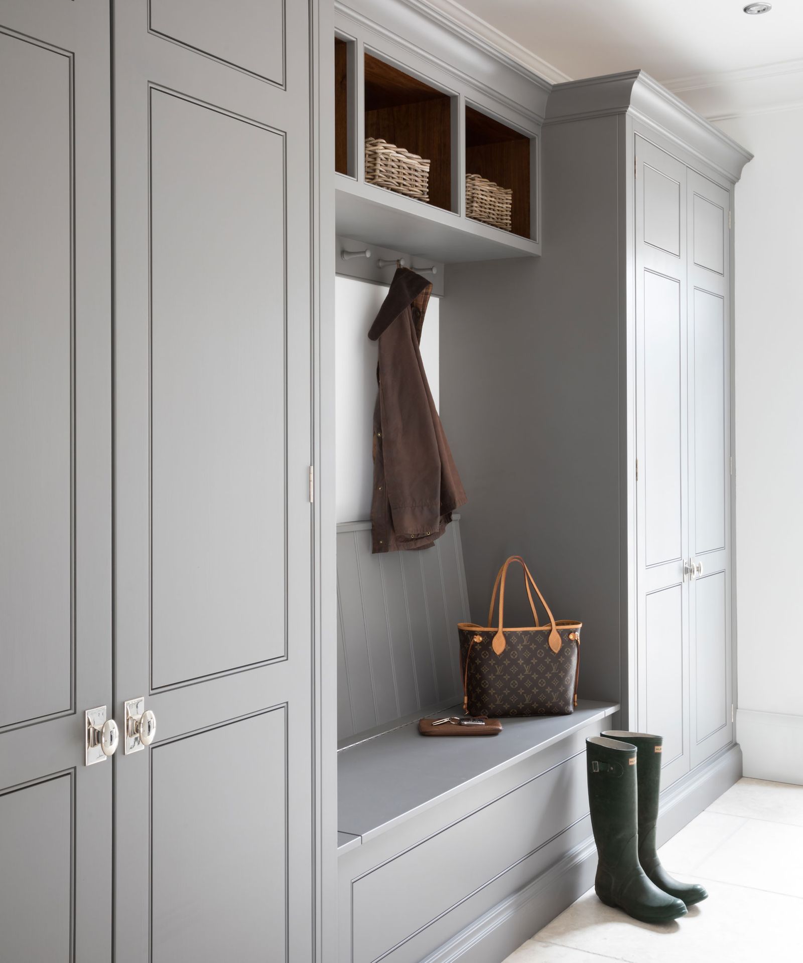 What do you put in a boot room? 5 ways to design a boot room | Homes ...