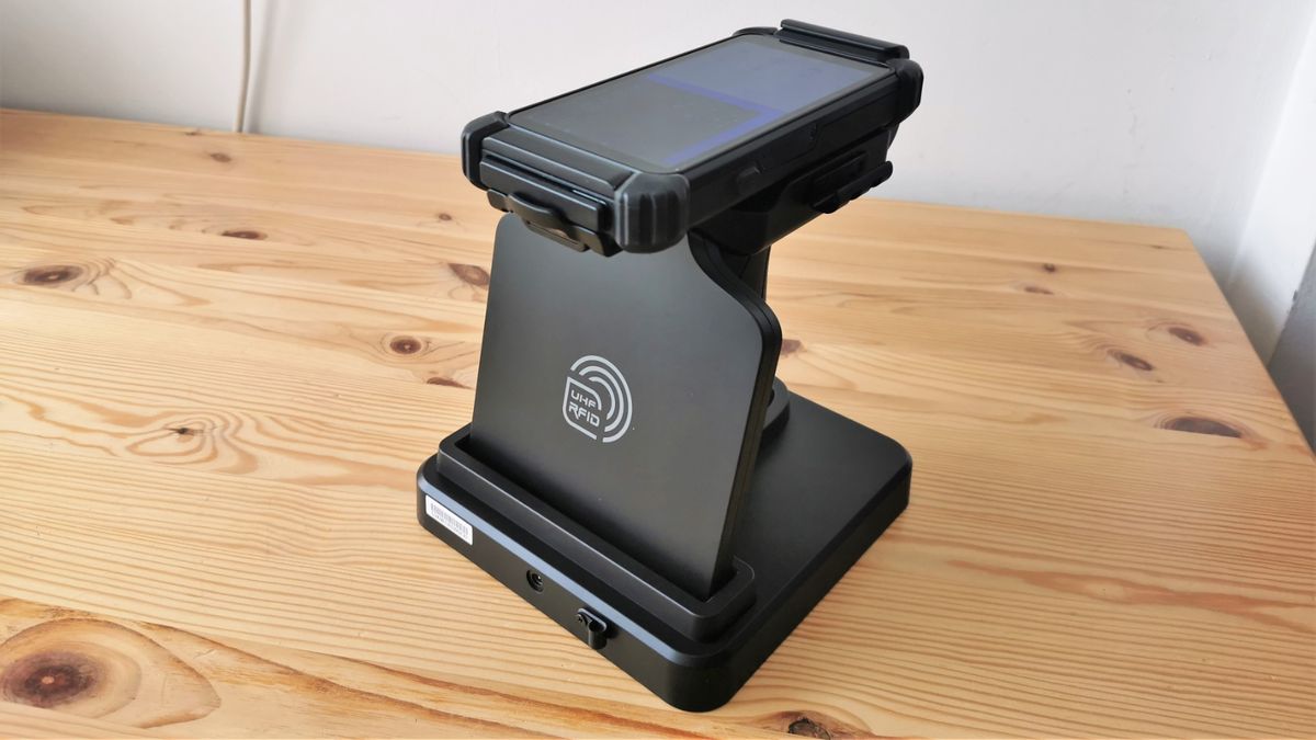 Specifications, performance and verdict - DT Research DT362GL review ...