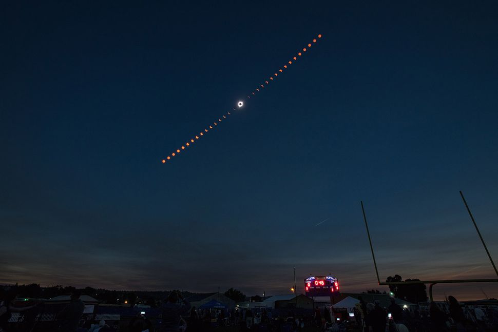 NASA's Best Photos of the Total Solar Eclipse of 2017 | Space