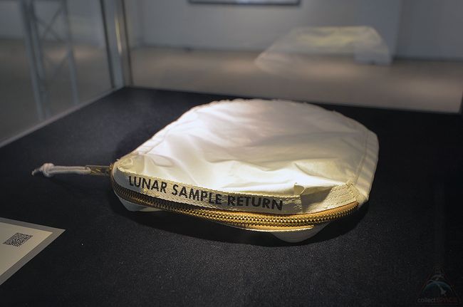 Apollo 11 Moon Rock Bag Sells for $1.8M at Sotheby's Space Auction | Space