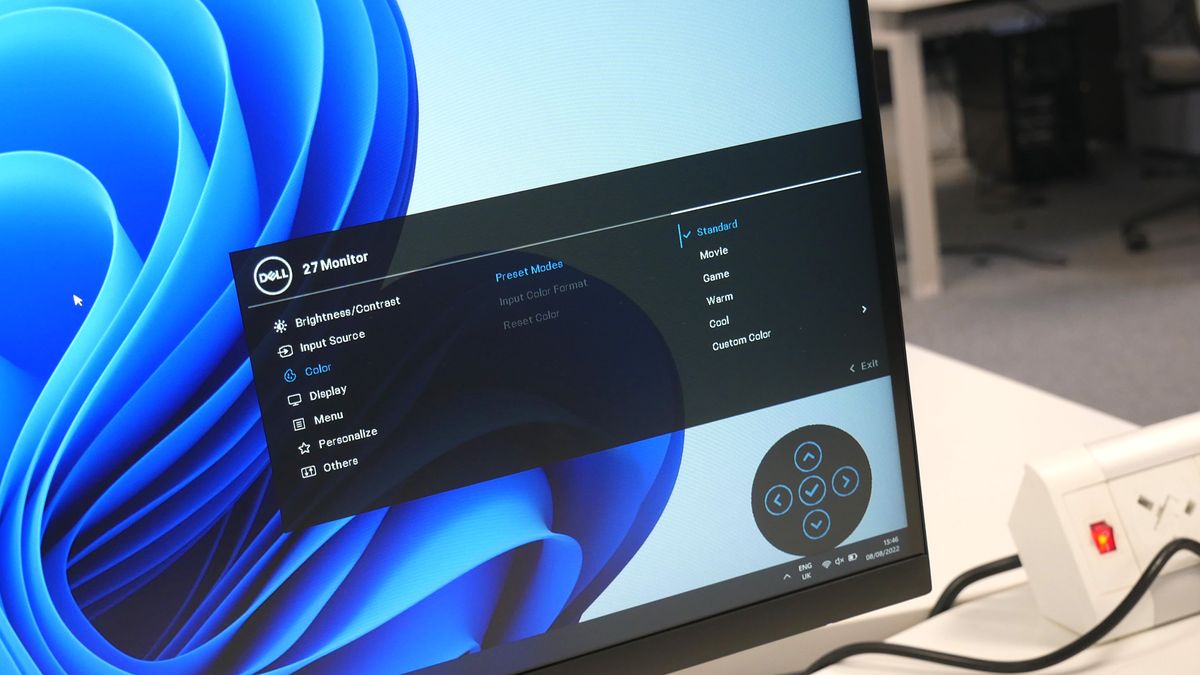 Dell P2723DE review | Creative Bloq