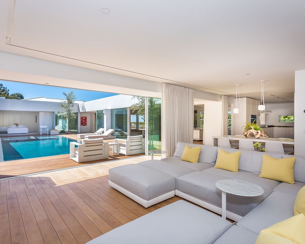 The Orlando Bloom house on 'Billionaire's Row' is listed for sale ...